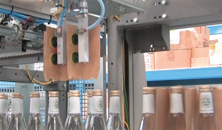 Packaging in wrap-around cases