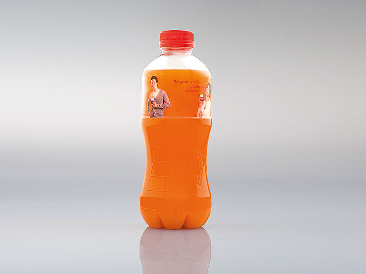 Only 15.5 gram: the lightweight NitroHotfill bottle from Krones