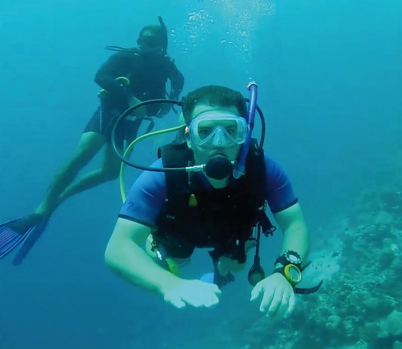 Deep Silence - Relaxing with Scuba Diving