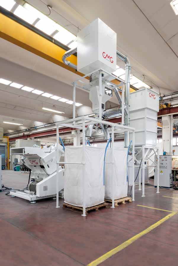 More safety and efficiency with the U&G disposable blades by CMG